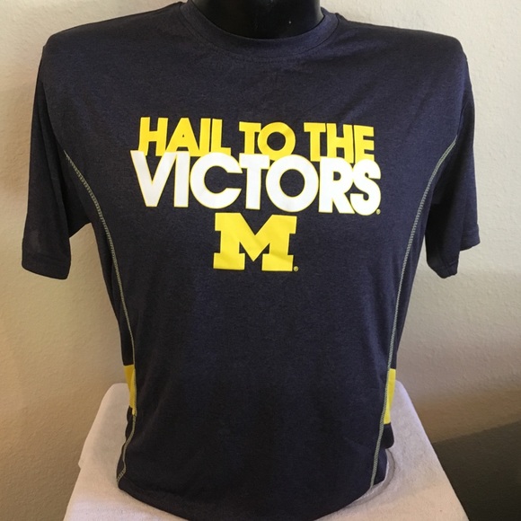 Pro Edge | Shirts | Adult Pro Edge University Michigan Wolverine Shirt ...